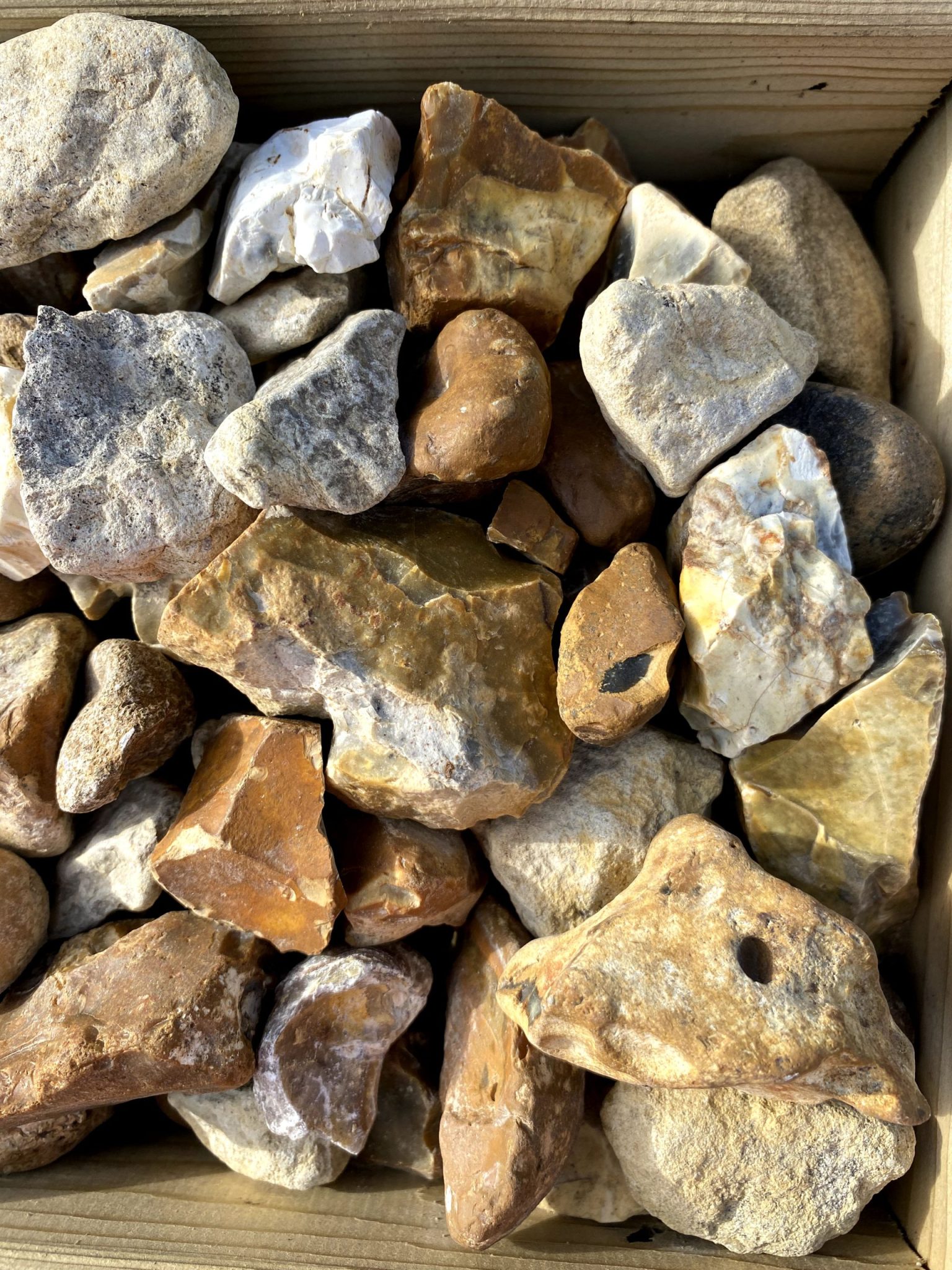 20mm-40mm Coarse Gravel Stones - Bulk Bag | George Davies